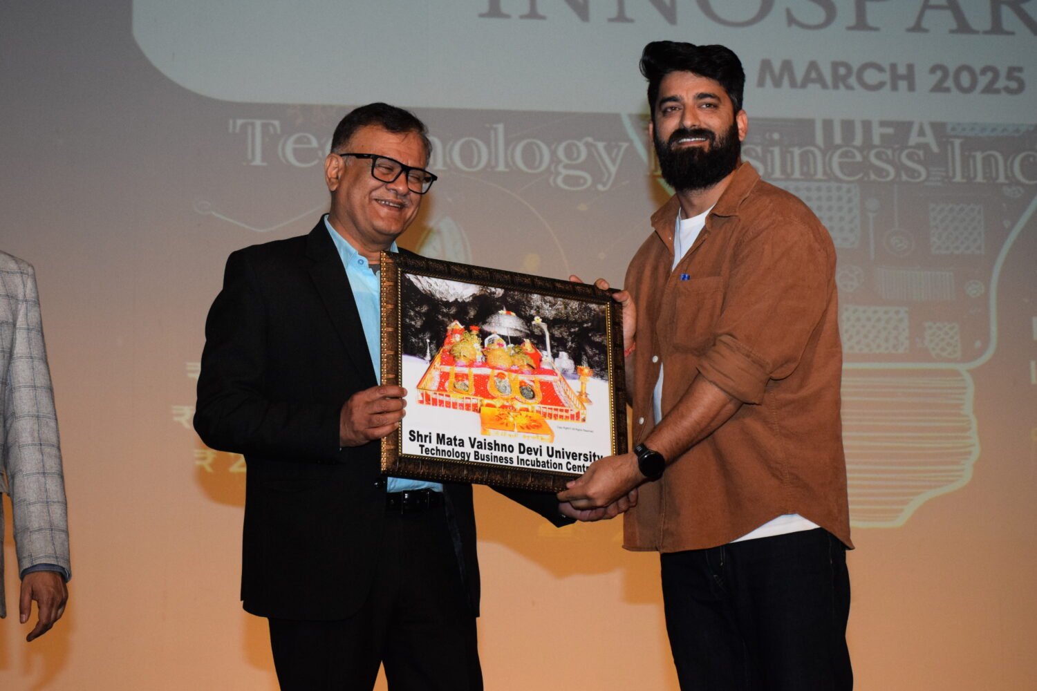 INNOSPARK 2025 Ideathon Competition Concludes at SMVDU - SMVDU TBIC ...